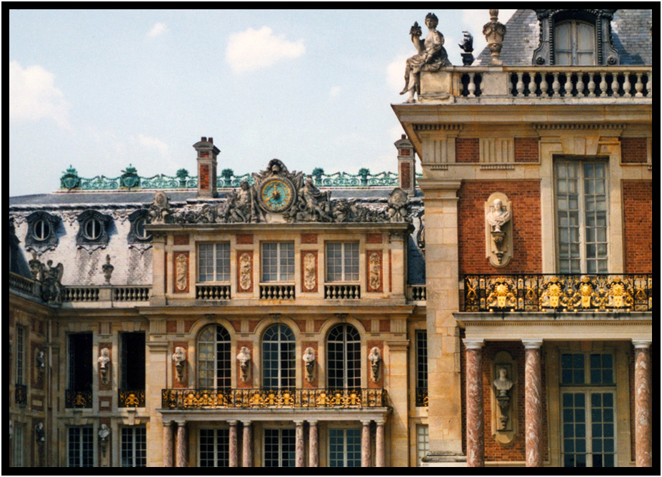 travel - europe - france - palace of versailles - exterior - d holmes ...